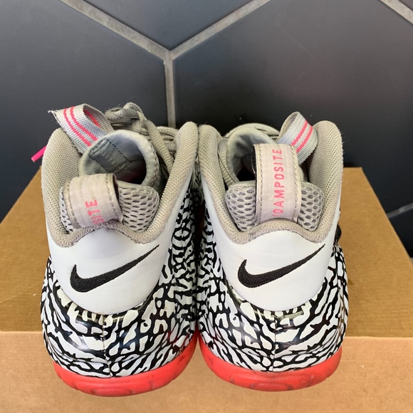 Nike | Shoes | Nike Air Foamposite Pro Elephant Print Shoe Size 9 ...